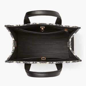 kate spade | Bags | Kate Spade Nwt Manhattan Spade Flower Monogram ...